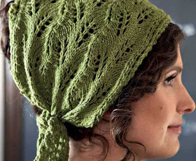 Simple pattern for knitting a stylish kerchief