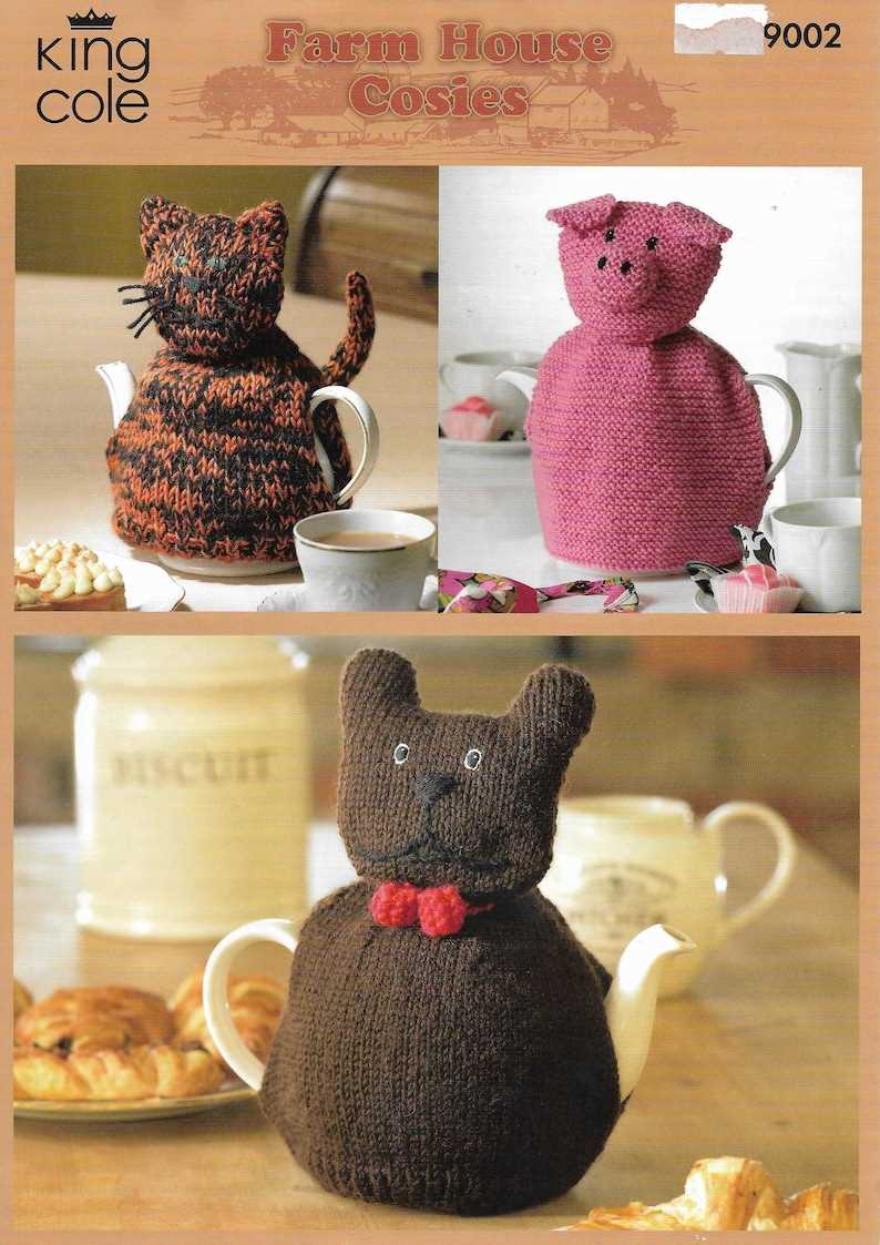 Cozy up Your Tea with a Knitted Cat Tea Cosy Pattern