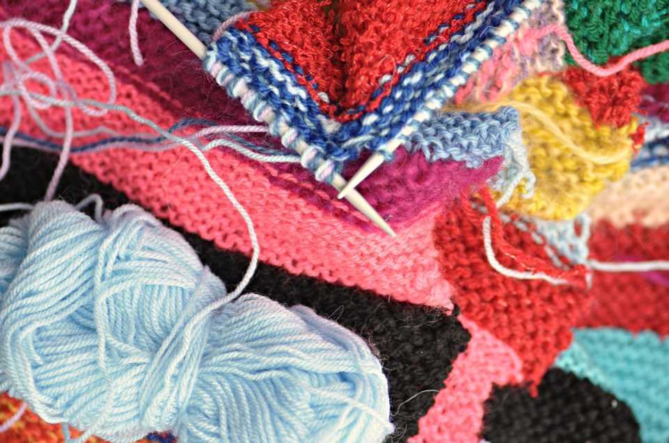 Unique Knitting Patterns for Individuals with Dementia