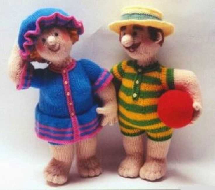 Discover Free Knitting Patterns for Dolls in the UK