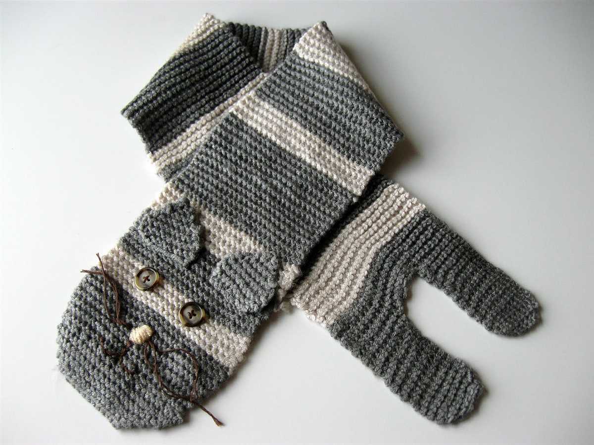 Knit a Cozy Cat Scarf with this Free Pattern!