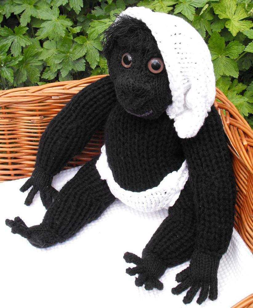 Gorilla Knitting: Unleash Your Creativity with this Unique Pattern