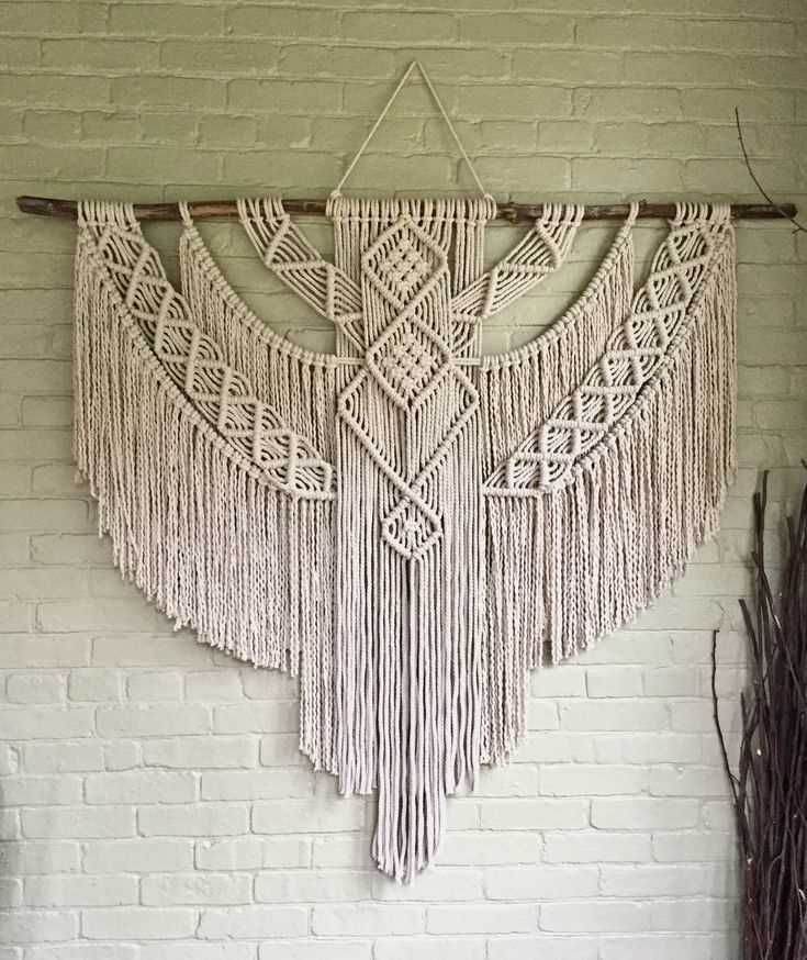 A Free Pattern for a Beautiful Knit Wall Hanging