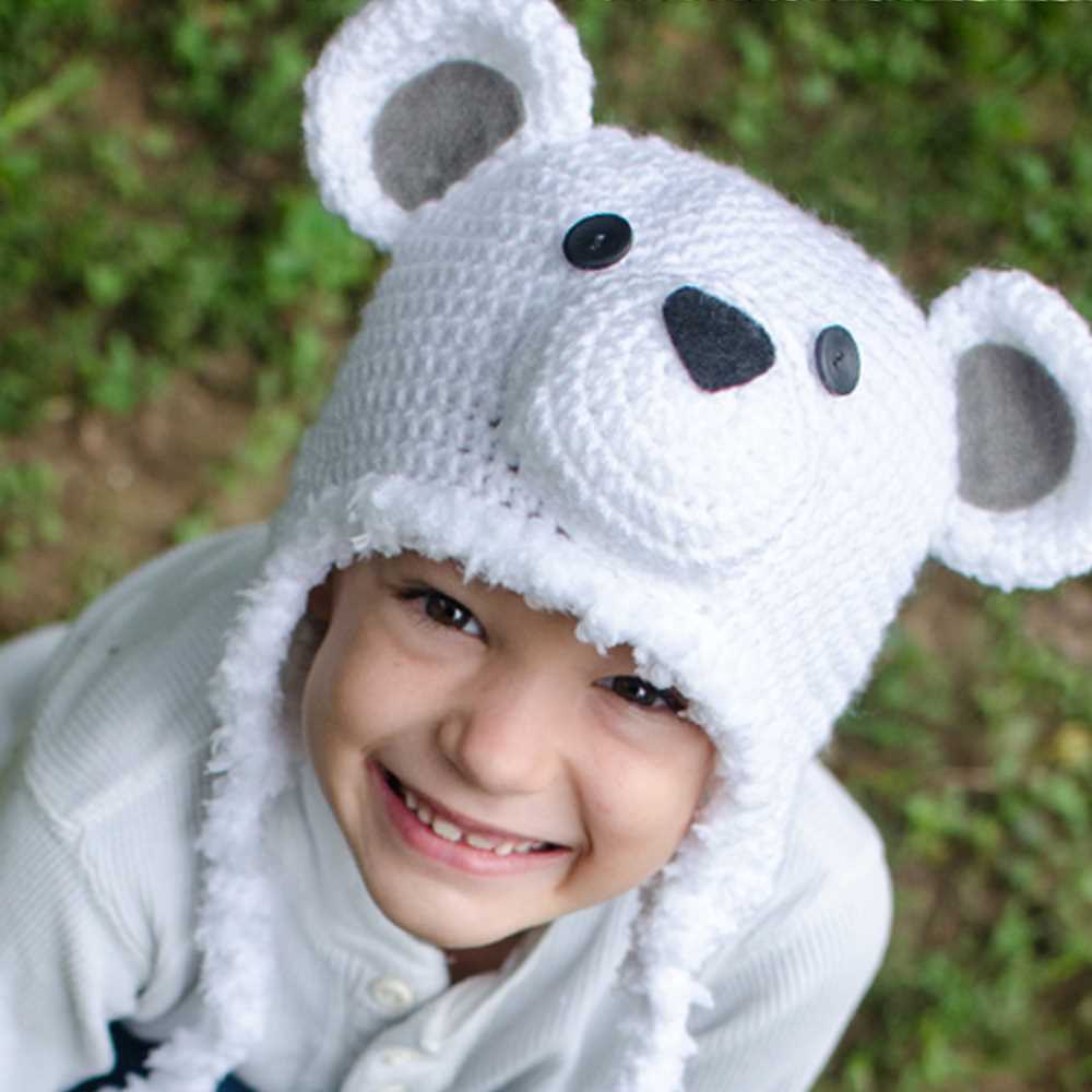 Step-by-step guide to knitting an adorable polar bear hat