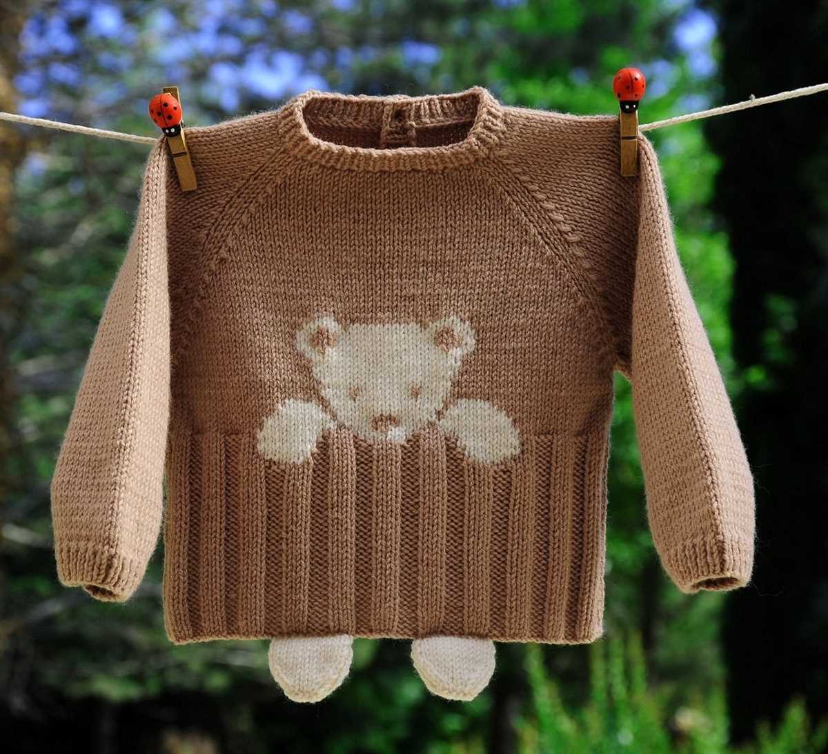 Cozy and Chic: Knitting Patterns for Little Red Windows
