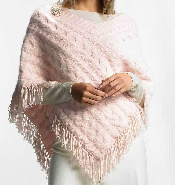 Cozy and Stylish: Knit Your Own Mini Poncho