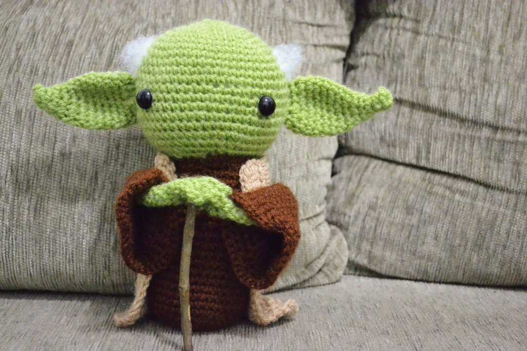 Free Yoda Knitting Pattern: Create Your Own Adorable Green Companion