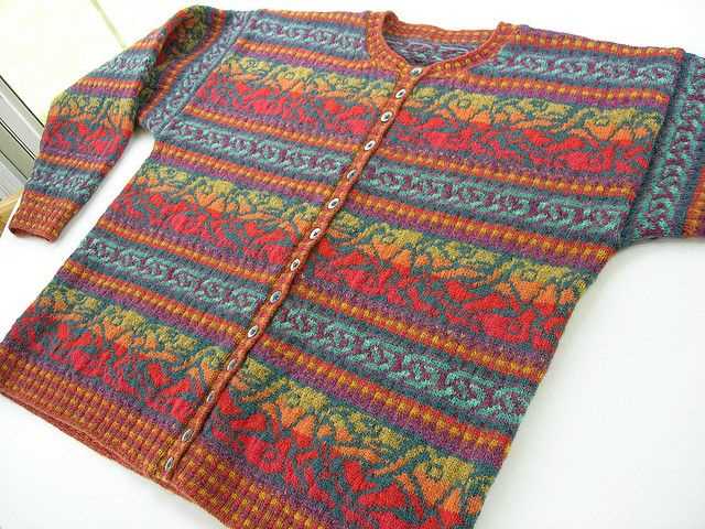 Cozy and stylish: Knit your own Chenille Cardigan