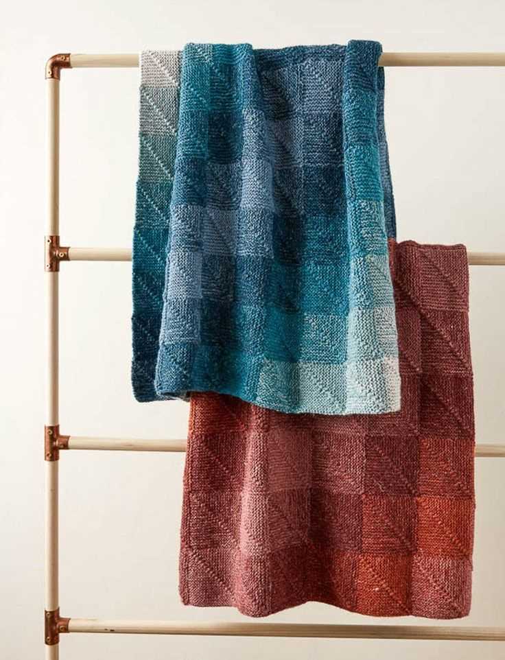 Cozy and Creative: Try This Corner-to-Corner Blanket Knitting Pattern