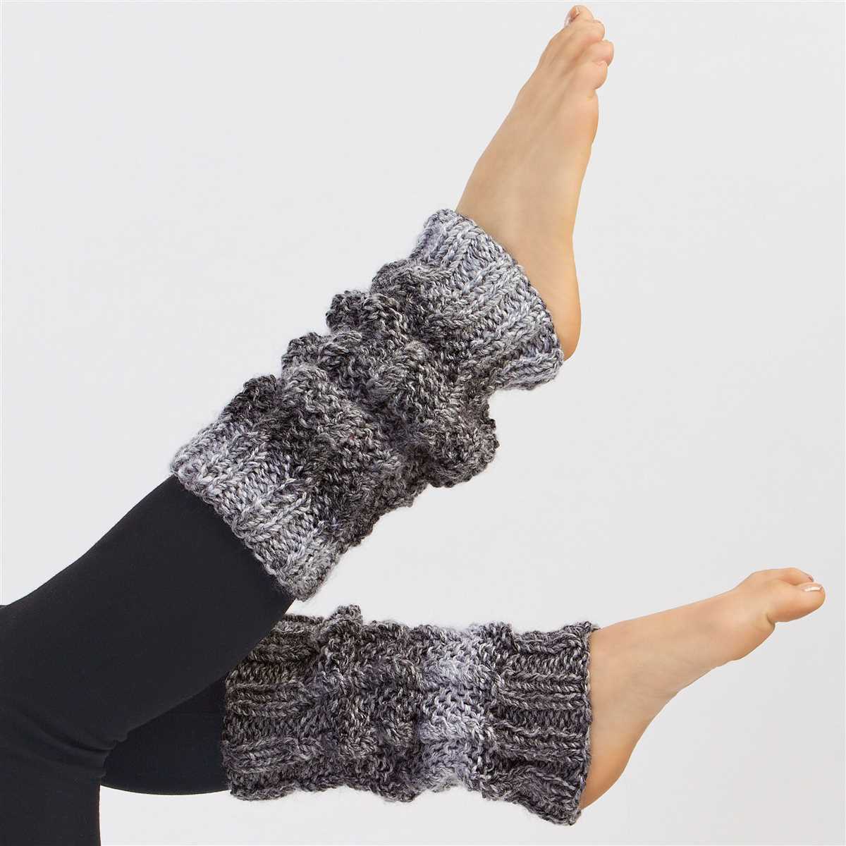 Cozy leg warmers pattern for free