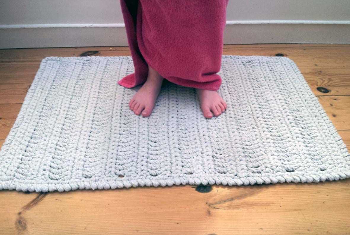 Cozy and Stylish Knitted Rug Patterns