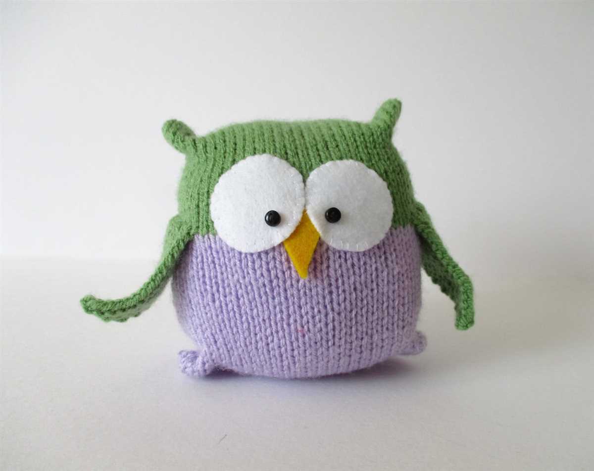 Knit your own adorable owl toy with this free pattern!