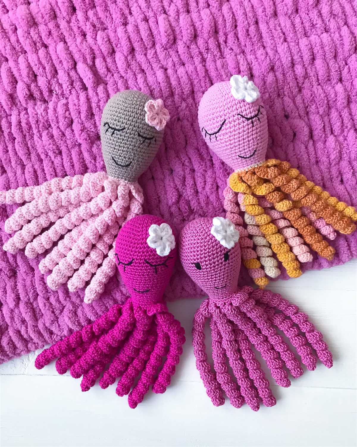 Knit Your Own Cute Octopus with This Nicu Octopus Knitting Pattern