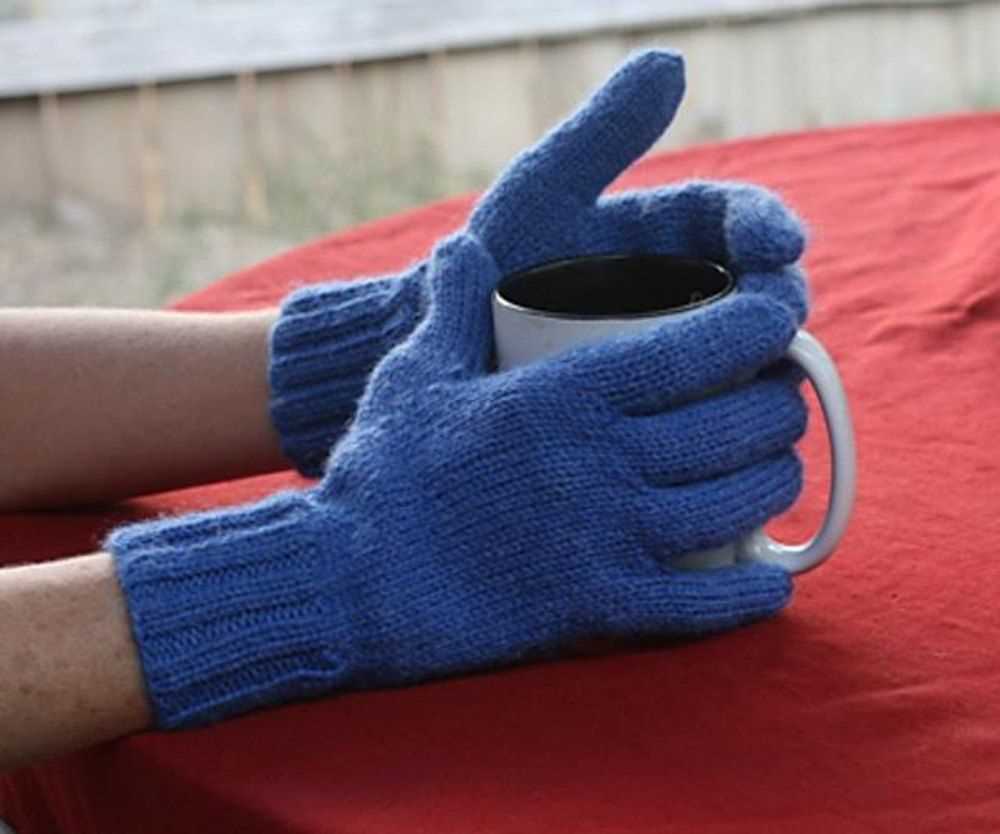 Cozy fingered gloves knitting pattern for kids