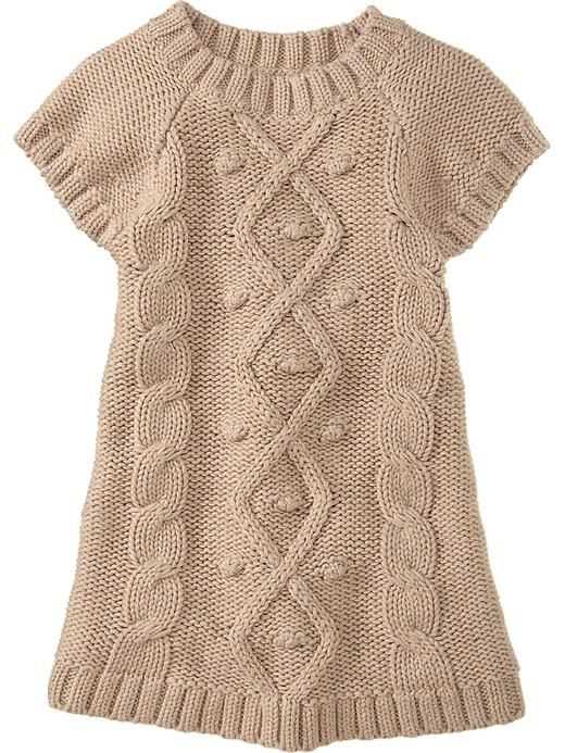Creating your own cable knit dress with this pattern