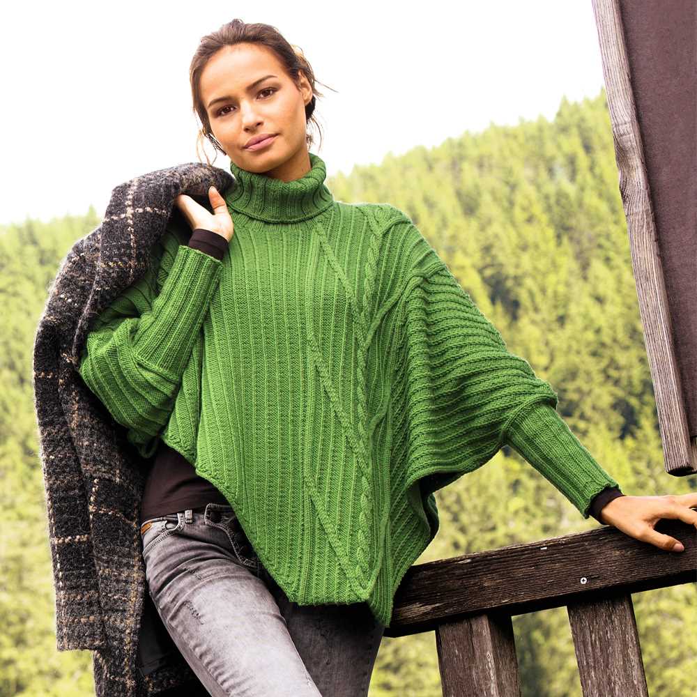 Create your own free knitting pattern for a stylish poncho sweater