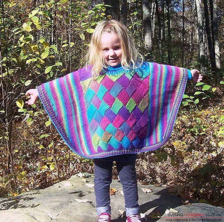 Cozy and Stylish: Knit Your Own Mini Poncho