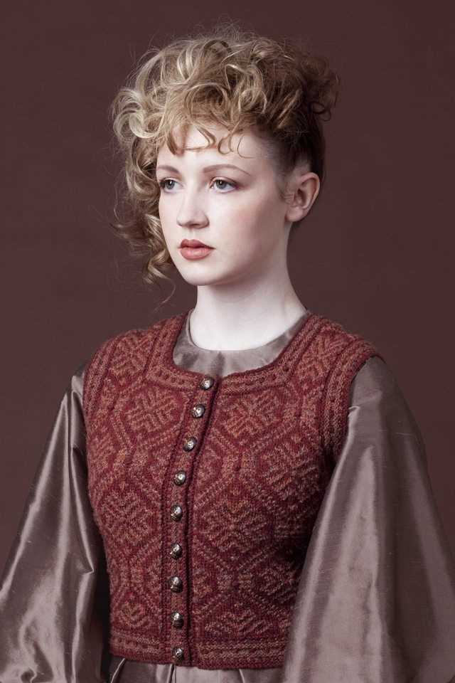 Uncovering Tudor Knitting: Patterns from the Past