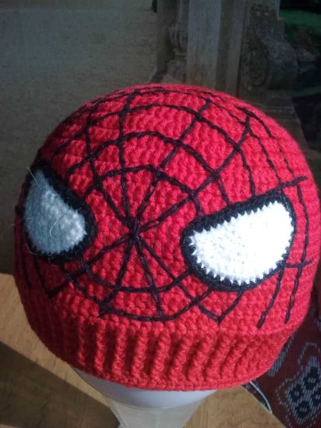 Knit Your Own Spiderman Beanie Hat