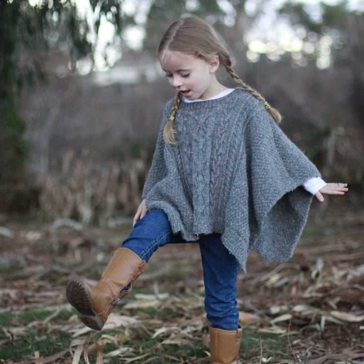 Cozy and Stylish: Knit Your Own Mini Poncho