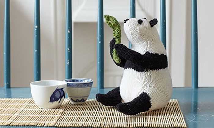 Cozy and Cute: Knit Your Own Adorable Panda with This Pattern