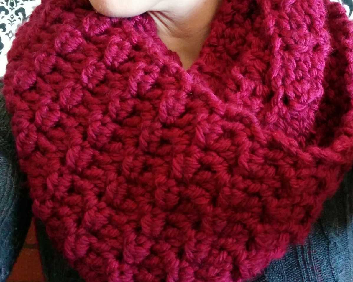 Knit an Outlander-inspired cowl with this pattern